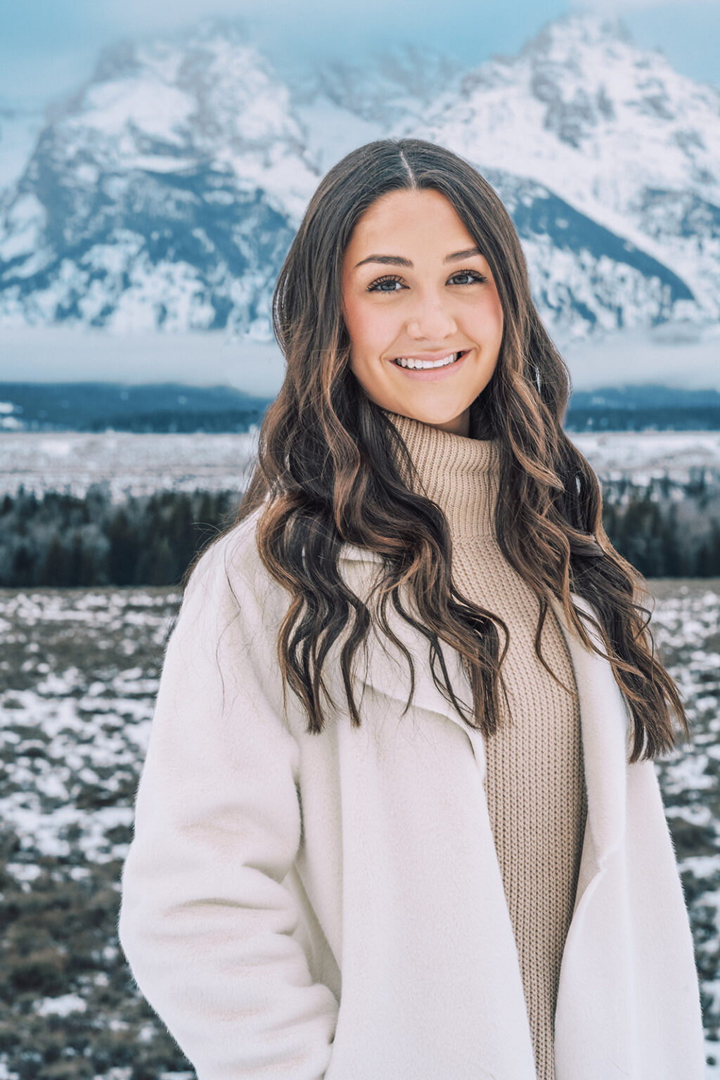 How to Select Your Outdoor Winter Family Photo Outfits